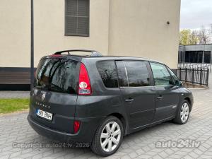 Grey Renault Espace 2003 in Rapla, with an engine capacity of 2.20 L and mileage of 309 thousand km for 1250 €, photo 4 on AUTOMOTO.COM.LV