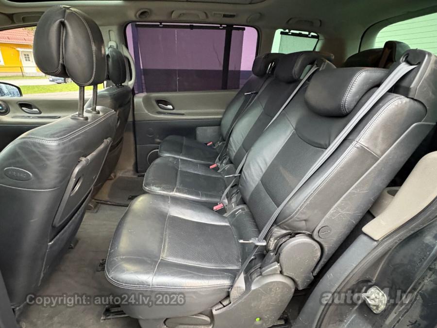 Grey Renault Espace 2003 in Rapla, with an engine capacity of 2.20 L and mileage of 309 thousand km for 1250 €, photo 12 on AUTOMOTO.COM.LV