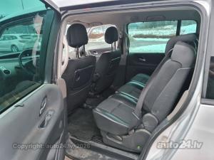 Pelēks Renault Espace 2005 Tallina, ar dzinēja tilpumu 2.20 L un nobraukumu 325 tūkst. km par 1100 €, foto 6 vietnē AUTOMOTO.COM.LV