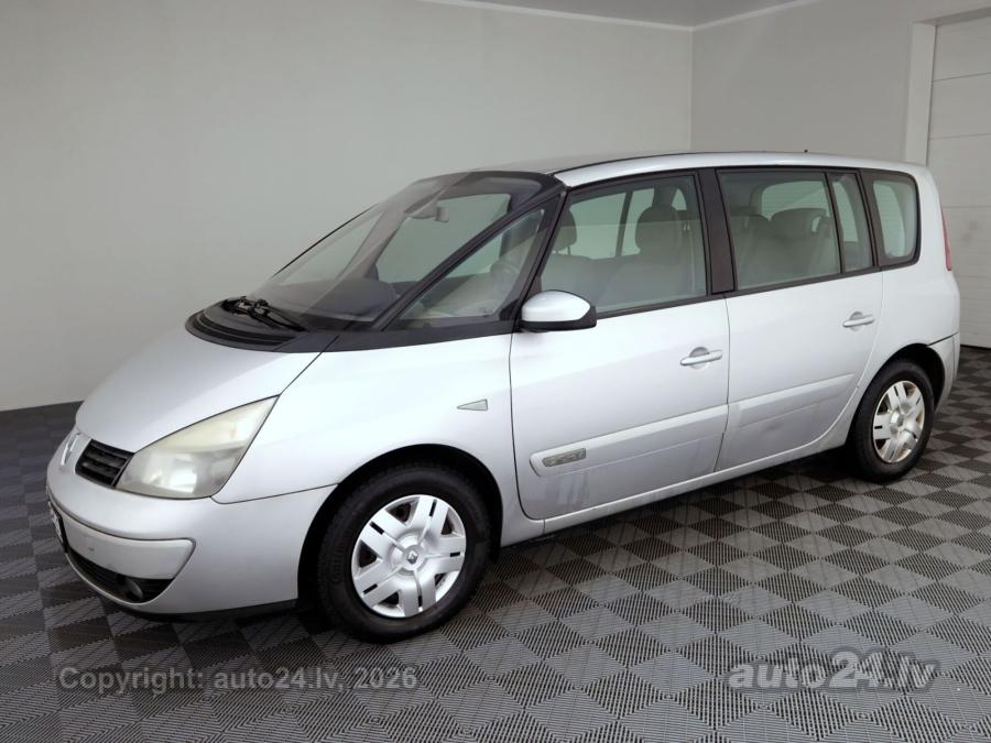 Grey Renault Espace 2005 in Tallinn, with an engine capacity of 2.00 L and mileage of 204 thousand km for 899 €, photo 3 on AUTOMOTO.COM.LV