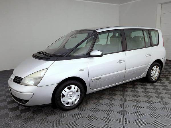 Pelēks Renault Espace 2005 Tallina, ar dzinēja tilpumu 2.00 L un nobraukumu 204 tūkst. km par 699 €, foto 2 vietnē AUTOMOTO.COM.LV