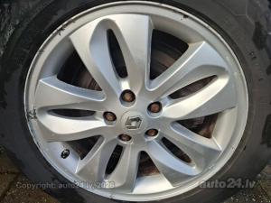 Grey Renault Espace 2006 in Tallinn, with an engine capacity of 2.00 L and mileage of 269 thousand km for 2200 €, photo 13 on AUTOMOTO.COM.LV