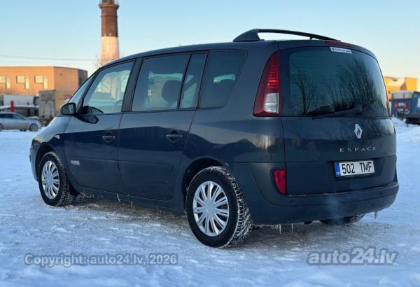 Grey Renault Espace 2008 in Tallinn, with an engine capacity of 2.00 L and mileage of 341 thousand km for 1299 €, photo 4 on AUTOMOTO.COM.LV