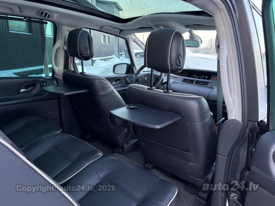 Pelēks Renault Espace 2011 Tallina, ar dzinēja tilpumu 2.00 L un nobraukumu 229 tūkst. km par 3599 €, foto 8 vietnē AUTOMOTO.COM.LV