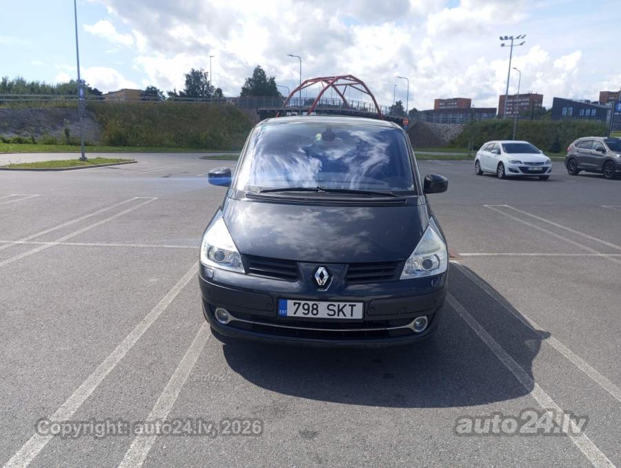 Pelēks Renault Espace 2011 Narva, ar dzinēja tilpumu 2.00 L un nobraukumu 2 tūkst. km par 5499 €, foto 3 vietnē AUTOMOTO.COM.LV