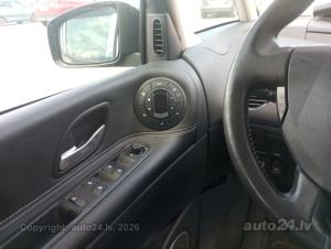 Pelēks Renault Espace 2011 Narva, ar dzinēja tilpumu 2.00 L un nobraukumu 2 tūkst. km par 5499 €, foto 11 vietnē AUTOMOTO.COM.LV