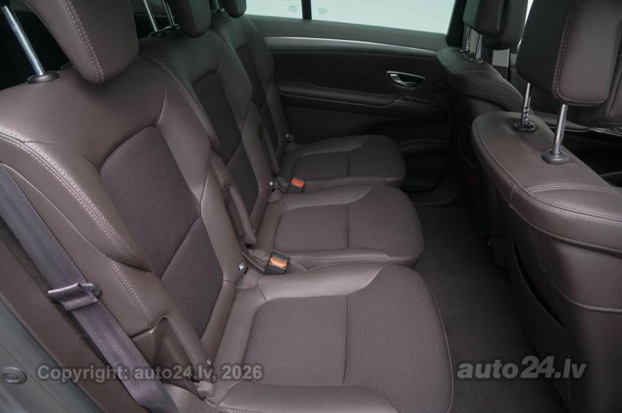 Grey Renault Espace 2017 in Tallinn, with an engine capacity of 1.60 L and mileage of 244 thousand km for 9900 €, photo 13 on AUTOMOTO.COM.LV