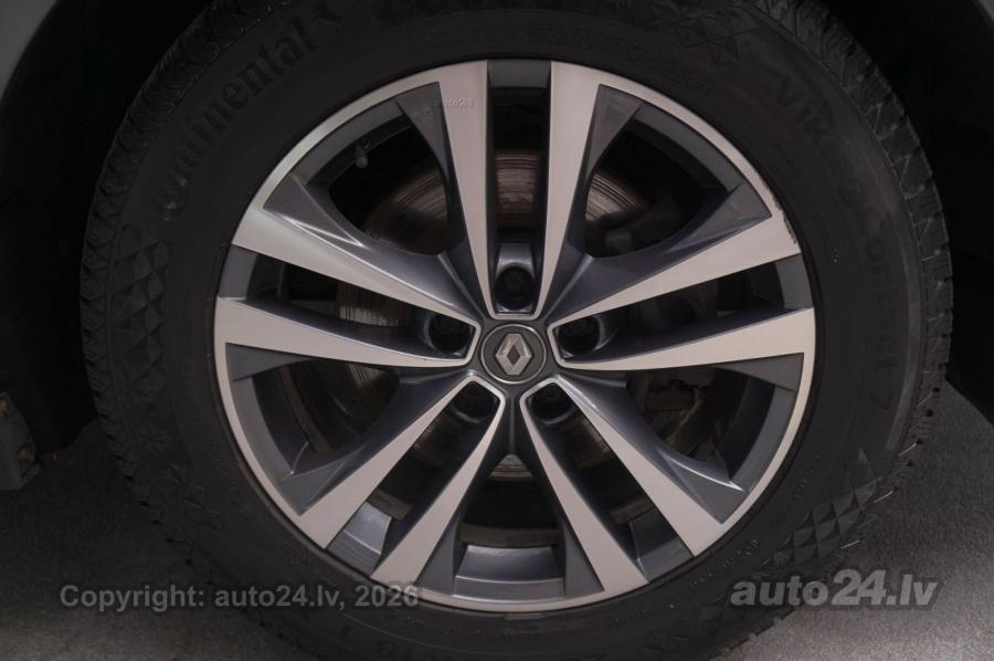 Grey Renault Espace 2017 in Tallinn, with an engine capacity of 1.60 L and mileage of 244 thousand km for 9900 €, photo 16 on AUTOMOTO.COM.LV