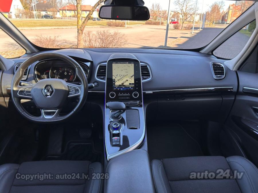 Grey Renault Espace 2018 in Tallinn, with an engine capacity of 1.60 L and mileage of 198 thousand km for 14950 €, photo 16 on AUTOMOTO.COM.LV