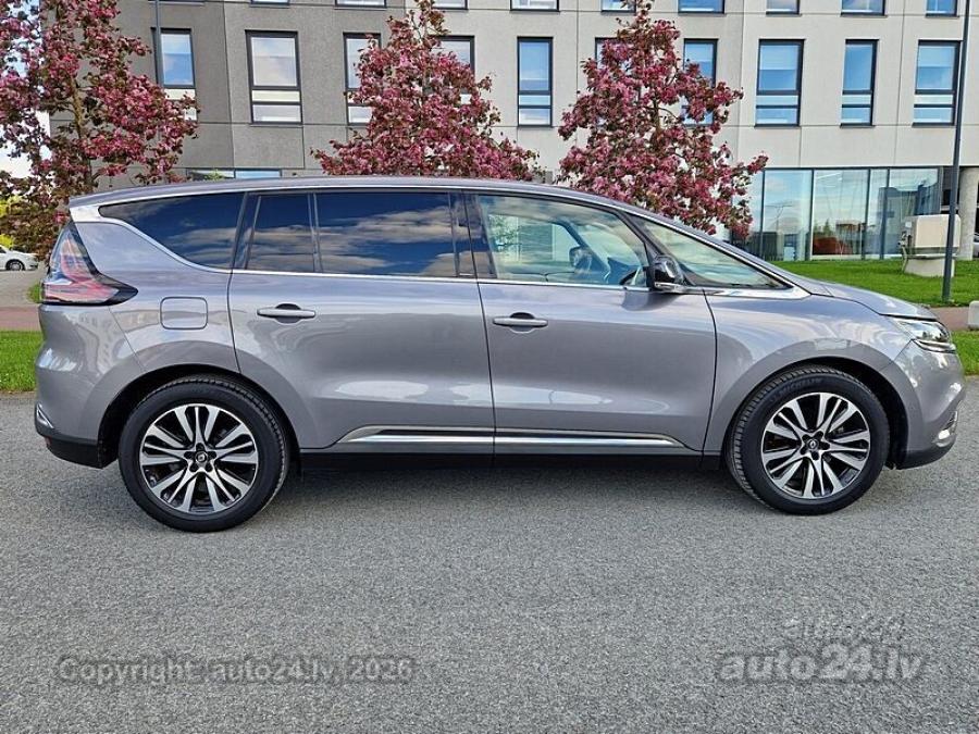 Pelēks Renault Espace 2018 Tallina, ar dzinēja tilpumu 1.60 L un nobraukumu 151 tūkst. km par 15950 €, foto 6 vietnē AUTOMOTO.COM.LV