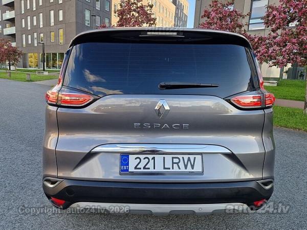 Pelēks Renault Espace 2018 Tallina, ar dzinēja tilpumu 1.60 L un nobraukumu 151 tūkst. km par 15950 €, foto 8 vietnē AUTOMOTO.COM.LV