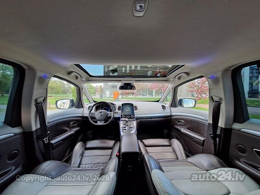 Pelēks Renault Espace 2018 Tallina, ar dzinēja tilpumu 1.60 L un nobraukumu 151 tūkst. km par 15950 €, foto 24 vietnē AUTOMOTO.COM.LV