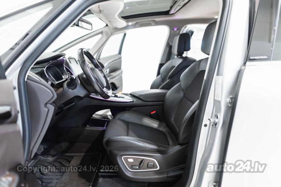 Pelēks Renault Espace 2018 Tallina, ar dzinēja tilpumu 1.60 L un nobraukumu 200 tūkst. km par 12990 €, foto 15 vietnē AUTOMOTO.COM.LV