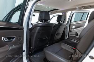 Pelēks Renault Espace 2018 Tallina, ar dzinēja tilpumu 1.60 L un nobraukumu 200 tūkst. km par 12990 €, foto 21 vietnē AUTOMOTO.COM.LV