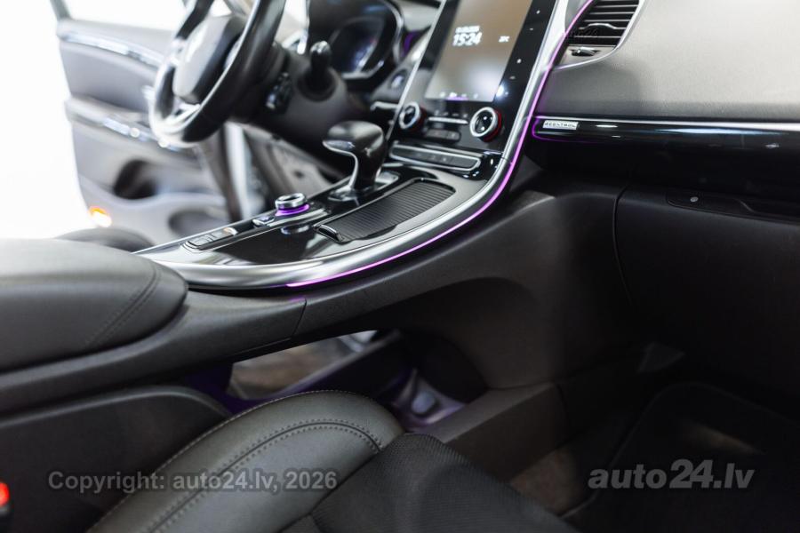 Pelēks Renault Espace 2018 Tallina, ar dzinēja tilpumu 1.60 L un nobraukumu 200 tūkst. km par 12990 €, foto 28 vietnē AUTOMOTO.COM.LV
