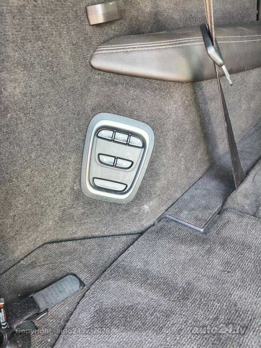 Renault Espace 2016 in Tallinn, with an engine capacity of 1.60 L and mileage of 225 thousand km for 11500 €, photo 4 on AUTOMOTO.COM.LV