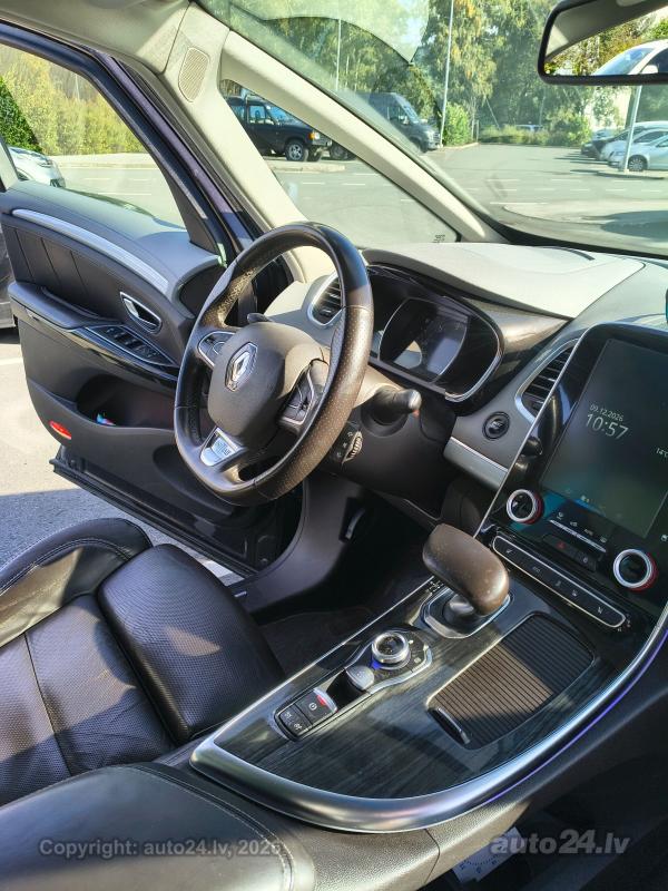 Renault Espace 2016 Tallina, ar dzinēja tilpumu 1.60 L un nobraukumu 225 tūkst. km par 11500 €, foto 7 vietnē AUTOMOTO.COM.LV