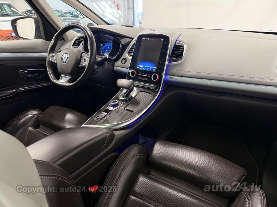 Renault Espace 2018 in Tallinn, with an engine capacity of 1.80 L and mileage of 155 thousand km for 16600 €, photo 5 on AUTOMOTO.COM.LV