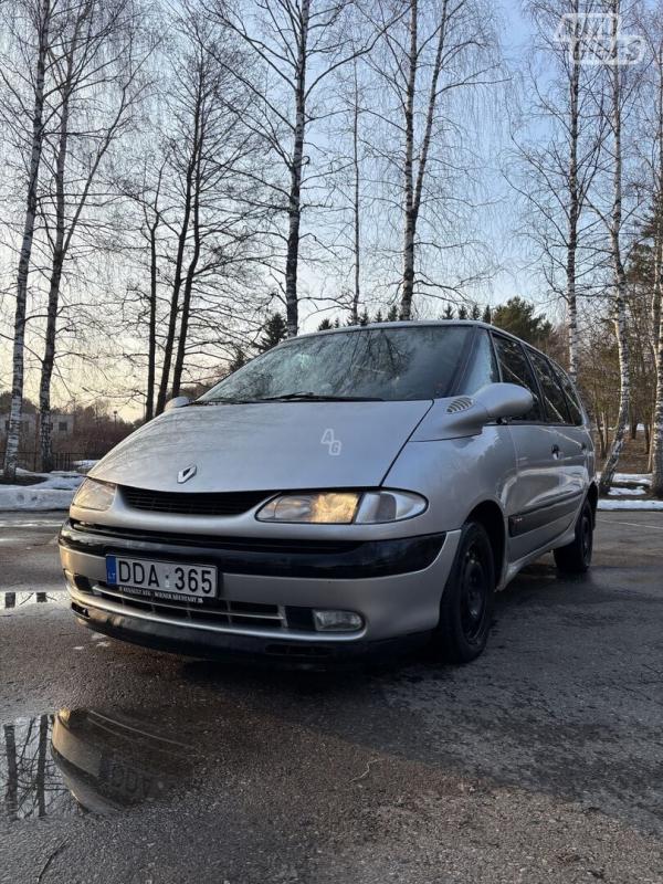 Renault Espace 1997 in Ignalina, with an engine capacity of 2.20 L and mileage of 325 thousand km for 750 €, photo 1 on AUTOMOTO.COM.LV