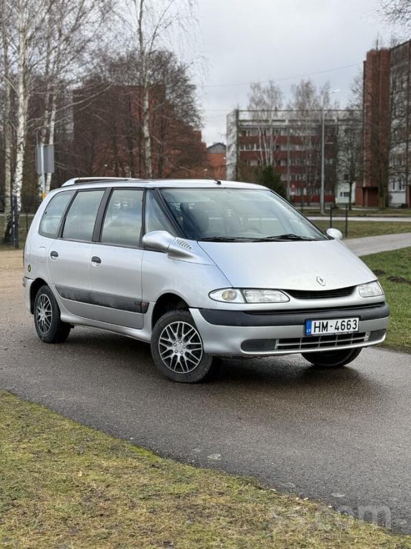Renault Espace 1999 Kuldīga, ar dzinēja tilpumu 2.00 L un nobraukumu 300 tūkst. km par 1550 €, foto 1 vietnē AUTOMOTO.COM.LV