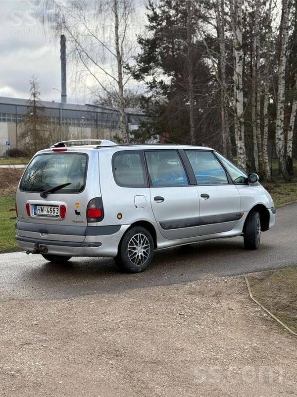 Renault Espace 1999 Kuldīga, ar dzinēja tilpumu 2.00 L un nobraukumu 300 tūkst. km par 1550 €, foto 4 vietnē AUTOMOTO.COM.LV