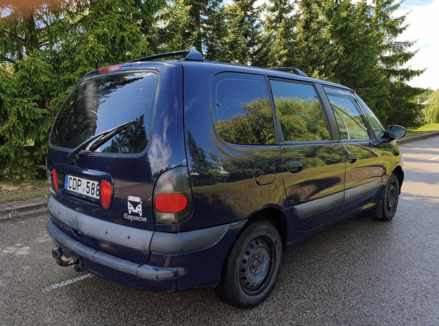 Renault Espace 1999 in Jonava, with an engine capacity of 2.00 L and mileage of 408 thousand km for 1000 €, photo 22 on AUTOMOTO.COM.LV