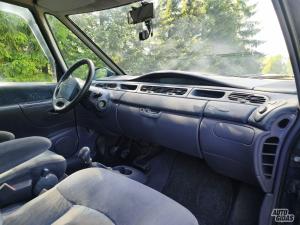 Renault Espace 1999 in Jonava, with an engine capacity of 2.00 L and mileage of 408 thousand km for 1000 €, photo 26 on AUTOMOTO.COM.LV