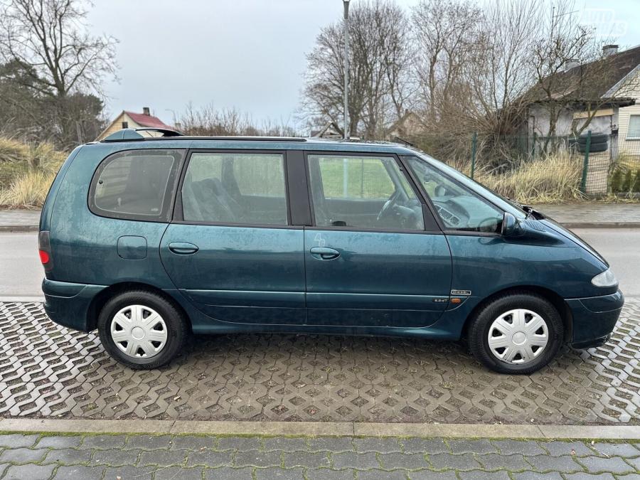 Renault Espace 2000 in Ukmerge, with an engine capacity of 2.20 L and mileage of 400 thousand km for 600 €, photo 6 on AUTOMOTO.COM.LV