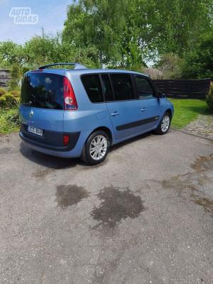 Renault Espace 2003 Šauļi, ar dzinēja tilpumu 2.20 L un nobraukumu 103 tūkst. km par 1700 €, foto 3 vietnē AUTOMOTO.COM.LV