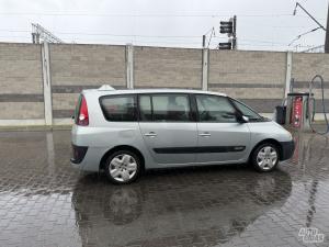 Renault Espace 2003 in Vilnius, with an engine capacity of 2.20 L and mileage of 325 thousand km for 900 €, photo 4 on AUTOMOTO.COM.LV