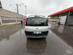 Renault Espace 2003 in Vilnius, with an engine capacity of 2.20 L and mileage of 325 thousand km for 900 €, photo 8 on AUTOMOTO.COM.LV