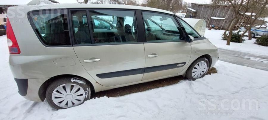 Renault Espace 2004 Daugavpils, ar dzinēja tilpumu 2.20 L un nobraukumu 225 tūkst. km par 1450 €, foto 5 vietnē AUTOMOTO.COM.LV