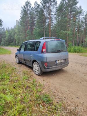 Renault Espace 2004 Rīga, ar dzinēja tilpumu 1.90 L un nobraukumu 319 tūkst. km par 1500 €, foto 6 vietnē AUTOMOTO.COM.LV