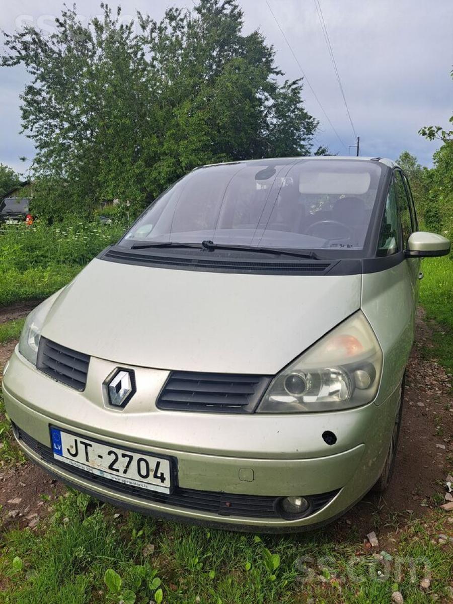 Renault Espace 2004 in Riga, with an engine capacity of 2.00 L and mileage of 245 thousand km for 1950 €, photo 3 on AUTOMOTO.COM.LV