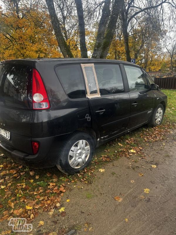 Renault Espace 2005 Rietavas, ar dzinēja tilpumu 1.90 L un nobraukumu 190 tūkst. km par 500 €, foto 3 vietnē AUTOMOTO.COM.LV