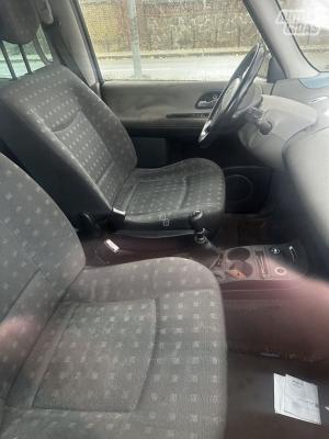 Renault Espace 2005 Rietavas, ar dzinēja tilpumu 1.90 L un nobraukumu 190 tūkst. km par 500 €, foto 4 vietnē AUTOMOTO.COM.LV
