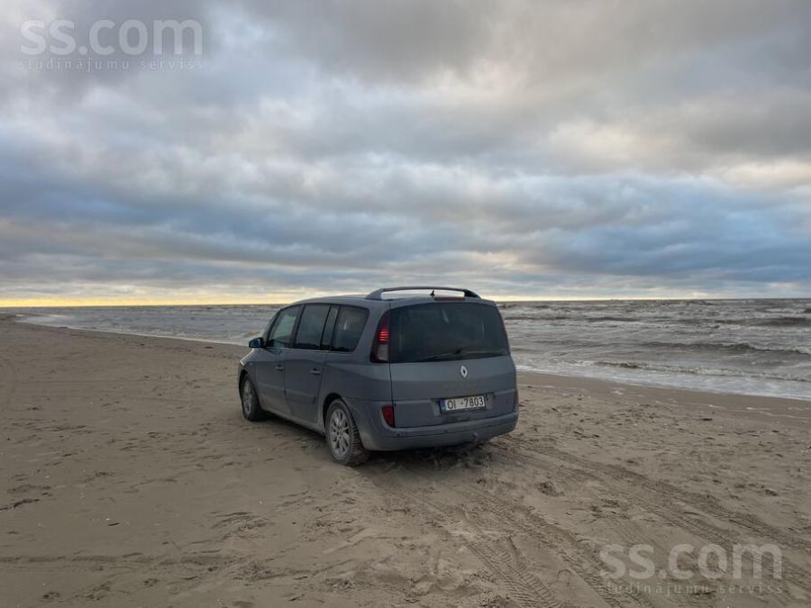 Renault Espace 2006 Talsi, ar dzinēja tilpumu 1.90 L un nobraukumu 370 tūkst. km par 1500 €, foto 2 vietnē AUTOMOTO.COM.LV