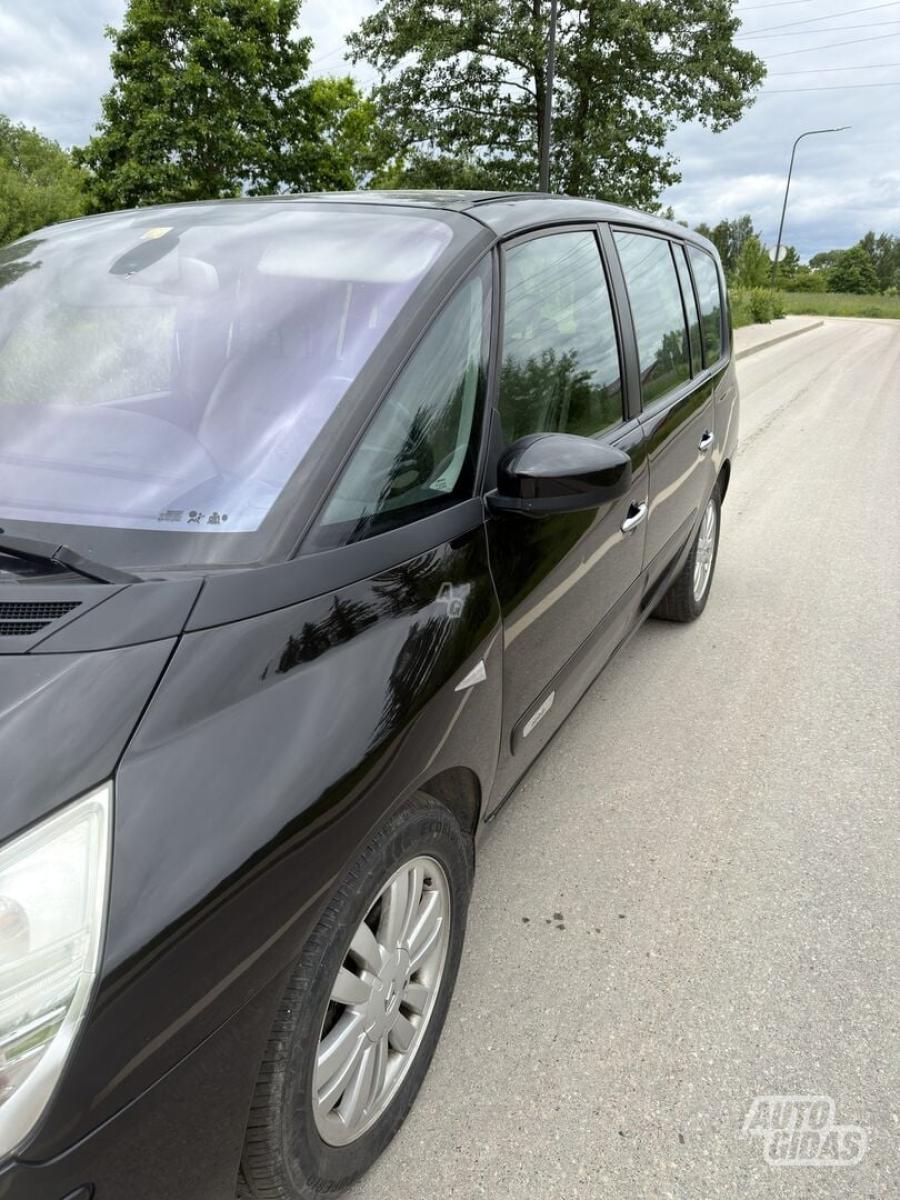 Renault Espace 2006 Kauņa, ar dzinēja tilpumu 2.00 L un nobraukumu 286 tūkst. km par 1750 €, foto 8 vietnē AUTOMOTO.COM.LV