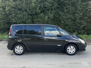 Renault Espace 2006 in Siauliai, with an engine capacity of 2.00 L and mileage of 295 thousand km for 980 €, photo 5 on AUTOMOTO.COM.LV