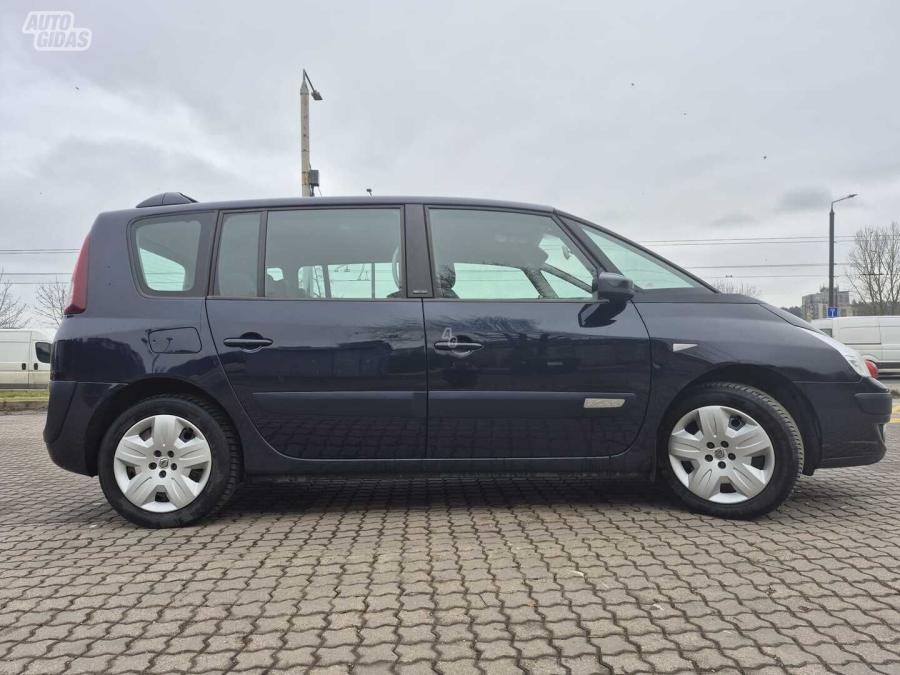 Renault Espace 2007 Viļņa, ar dzinēja tilpumu 2.00 L un nobraukumu 330 tūkst. km par 2750 €, foto 3 vietnē AUTOMOTO.COM.LV