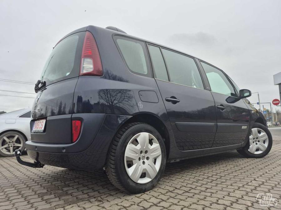 Renault Espace 2007 Viļņa, ar dzinēja tilpumu 2.00 L un nobraukumu 330 tūkst. km par 2750 €, foto 4 vietnē AUTOMOTO.COM.LV