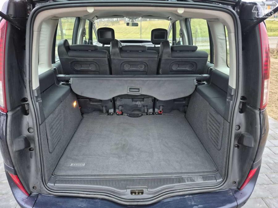 Renault Espace 2007 Viļņa, ar dzinēja tilpumu 2.00 L un nobraukumu 330 tūkst. km par 2750 €, foto 12 vietnē AUTOMOTO.COM.LV