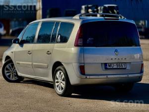 Renault Espace 2007 in Riga, with an engine capacity of 2.00 L and mileage of 360 thousand km for 1390 €, photo 4 on AUTOMOTO.COM.LV
