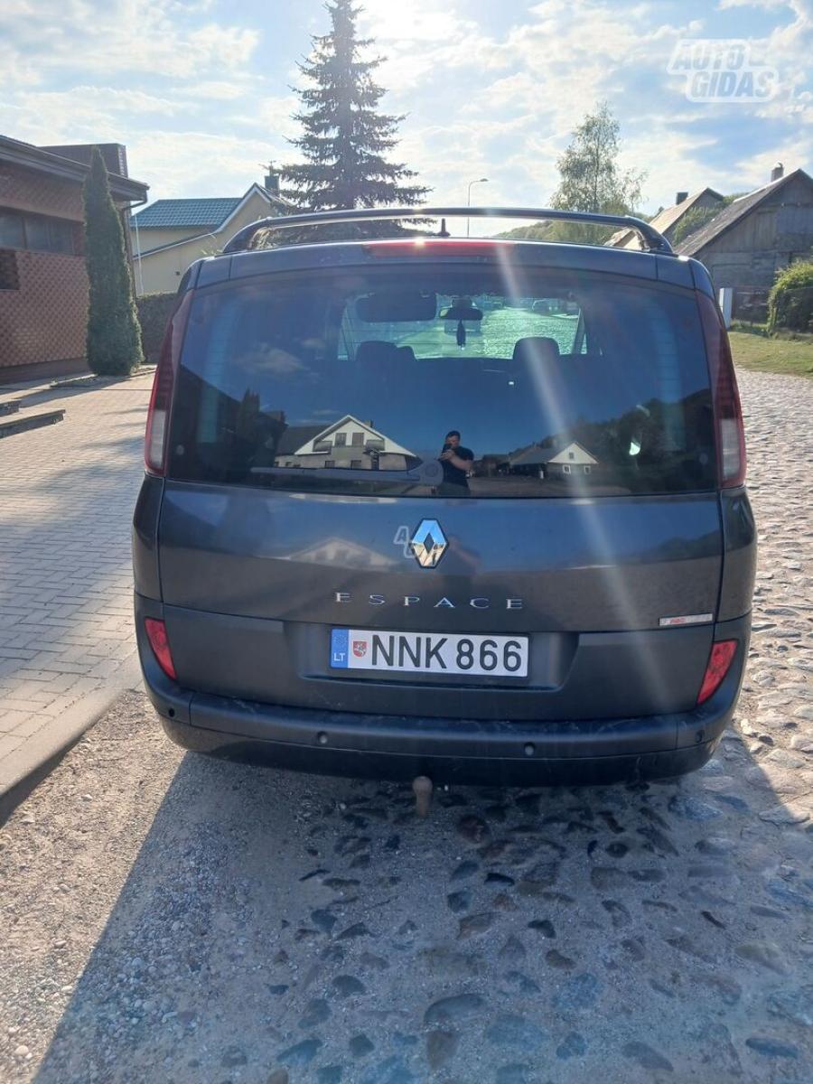 Renault Espace 2009 Kauņa, ar dzinēja tilpumu 2.00 L un nobraukumu 273 tūkst. km par 2500 €, foto 1 vietnē AUTOMOTO.COM.LV