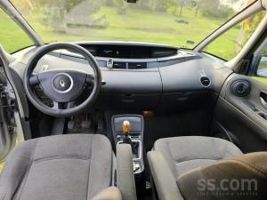 Renault Espace 2010 Valka, ar dzinēja tilpumu 2.00 L un nobraukumu 399 tūkst. km par 2500 €, foto 8 vietnē AUTOMOTO.COM.LV