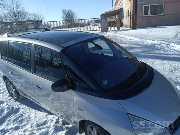 Renault Espace 2012 in Tukums, with an engine capacity of 2.00 L and mileage of 231 thousand km for 4200 €, photo 5 on AUTOMOTO.COM.LV