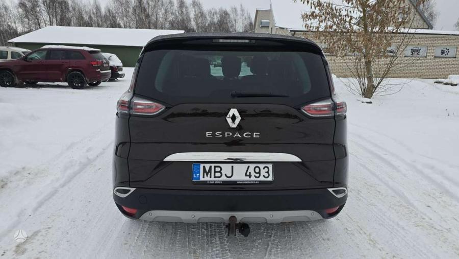 Renault Espace 2015 in Siauliai, with an engine capacity of 1.60 L and mileage of 195 thousand km for 9150 €, photo 6 on AUTOMOTO.COM.LV