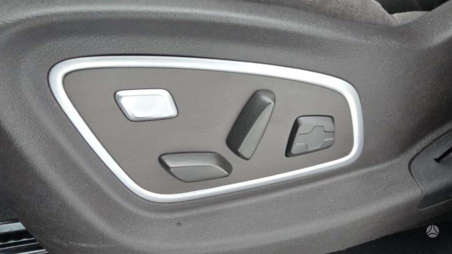 Renault Espace 2015 in Siauliai, with an engine capacity of 1.60 L and mileage of 195 thousand km for 9150 €, photo 16 on AUTOMOTO.COM.LV