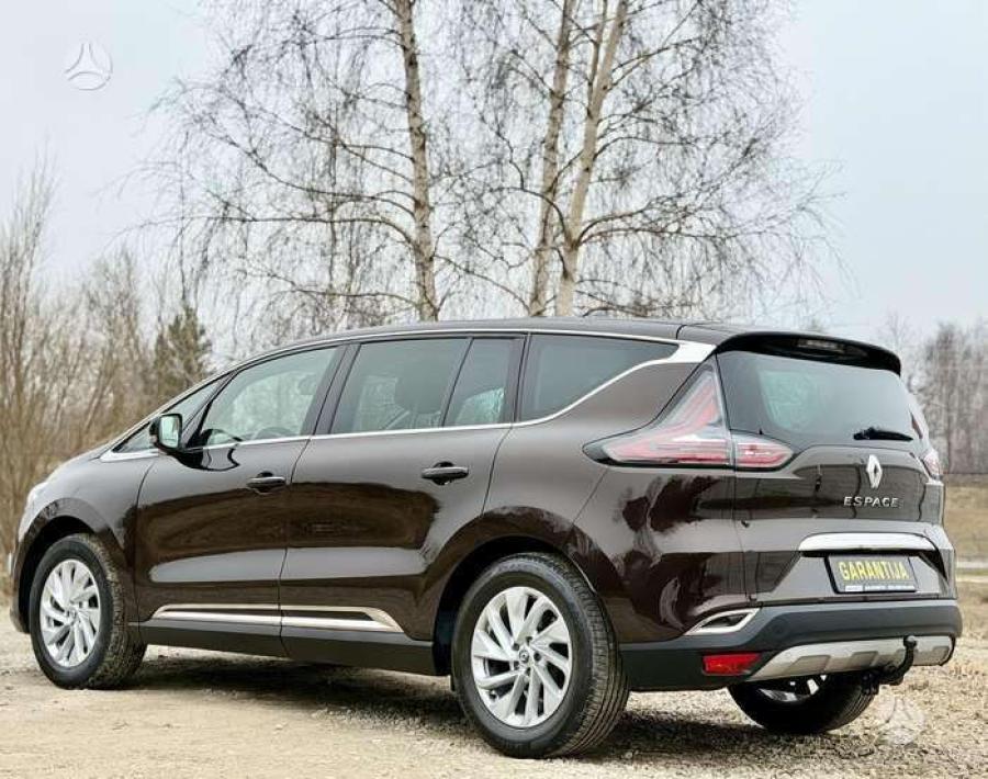 Renault Espace 2015 in Siauliai, with an engine capacity of 1.60 L and mileage of 219 thousand km for 9999 €, photo 4 on AUTOMOTO.COM.LV