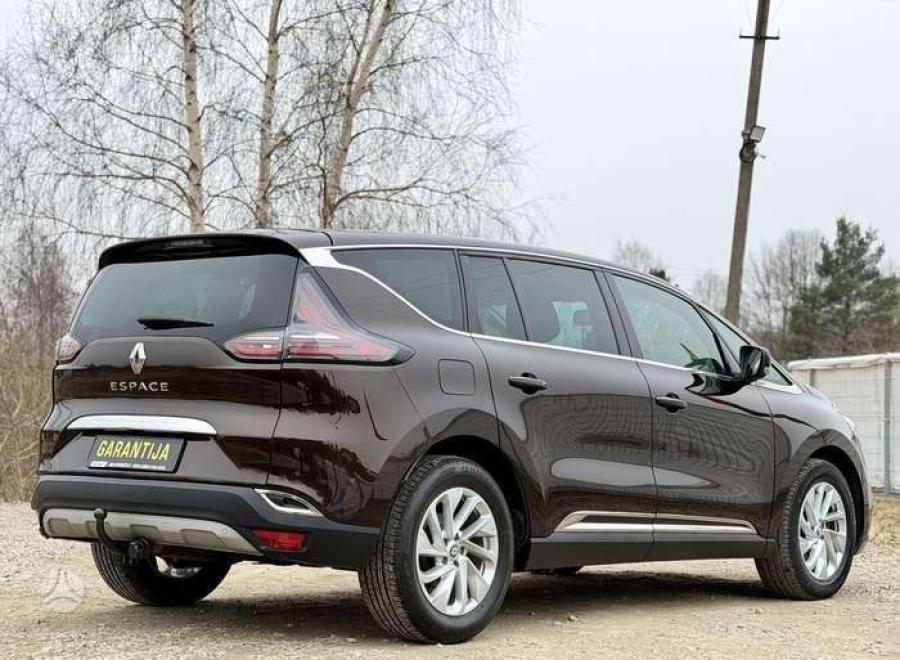 Renault Espace 2015 in Siauliai, with an engine capacity of 1.60 L and mileage of 219 thousand km for 9999 €, photo 5 on AUTOMOTO.COM.LV